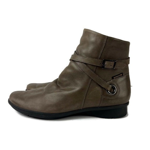 Mephisto | Shoes | Mephisto Sto Cool Air Belted Leather Ankle Boots In ...